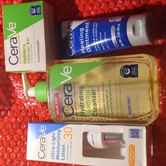 CeraVe | Skincare | Cerave Hydrating Bundle | Poshmark